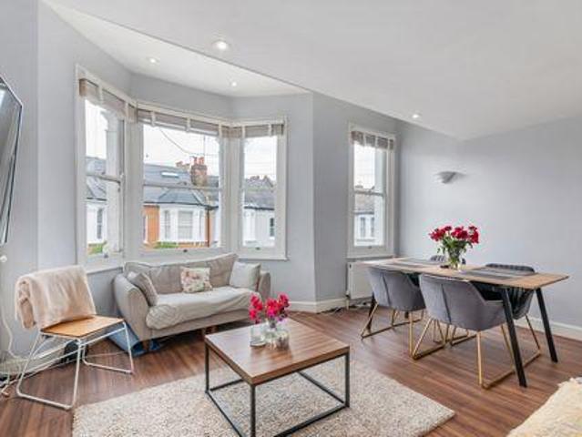 For Sale 2 Bedroom House Battersea England DLS101597711