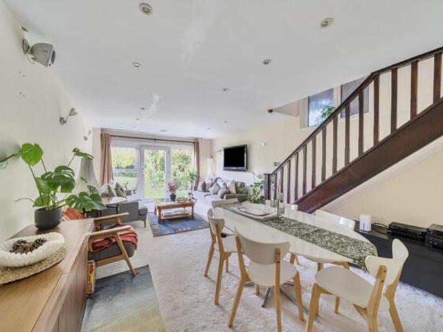For Sale 2 Bedroom House Barnet Greater London DS98718396