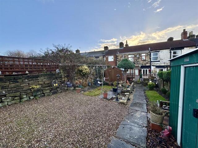 For Sale 2 Bedroom House Barnsley South Yorkshire DS99029186