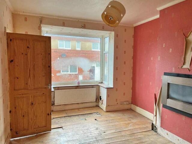 For Sale 2 Bedroom House Barrow In Furness Cumbria DS100786592