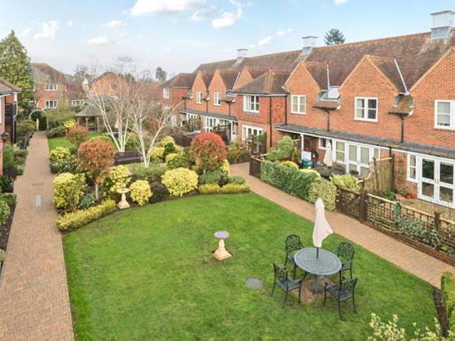 For Sale 2 Bedroom House Beaconsfield Buckinghamshire DLS100503343