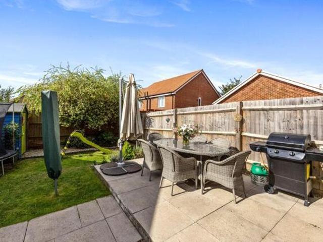 For Sale 2 Bedroom House Billinghurst West Sussex DS98903814