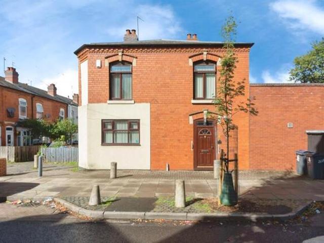 For Sale 2 Bedroom House Birmingham West Midlands DLS100615253
