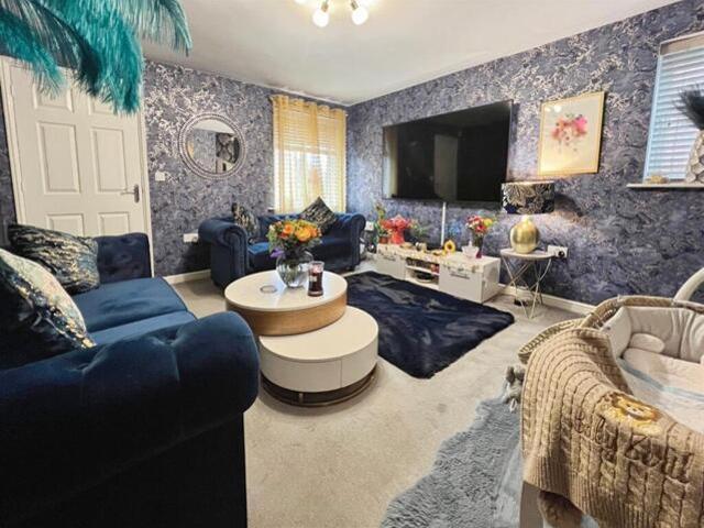 For Sale 2 Bedroom House Bradford Bradford DLS101675881