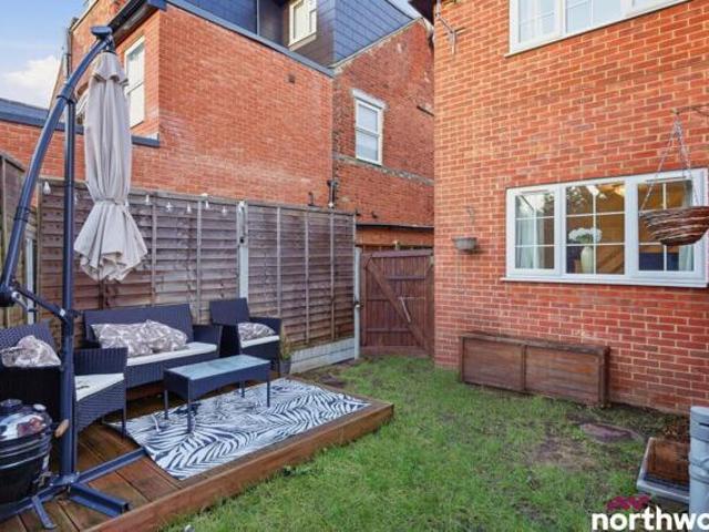 For Sale 2 Bedroom House Brentwood Essex DS99840269