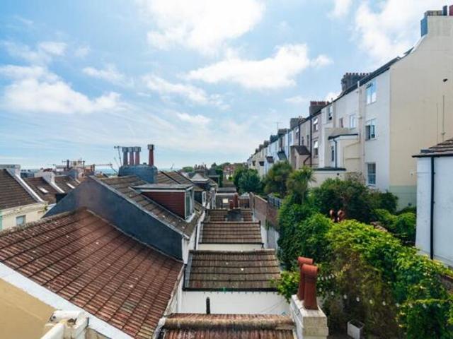 For Sale 2 Bedroom House Brighton East Sussex DLS100366176