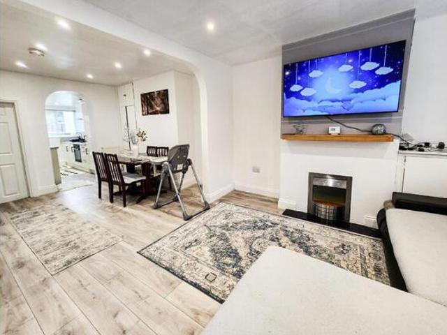 For Sale 2 Bedroom House Bridgwater Somerset DS100263363