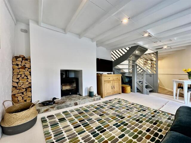 For Sale 2 Bedroom House Brixham Devon DS99237355
