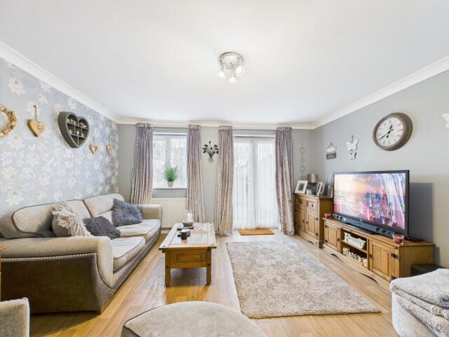 For Sale 2 Bedroom House Broadstairs Kent DS100191828