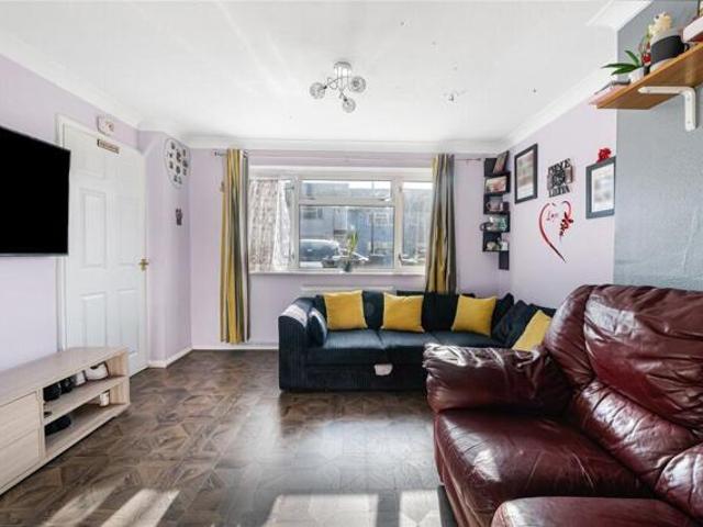For Sale 2 Bedroom House Burgess Hill West Sussex DS101676338