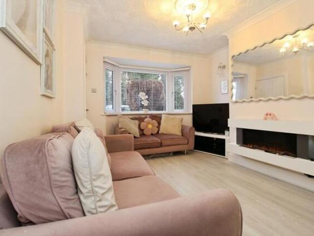 For Sale 2 Bedroom House Doncaster Doncaster DLS100426233