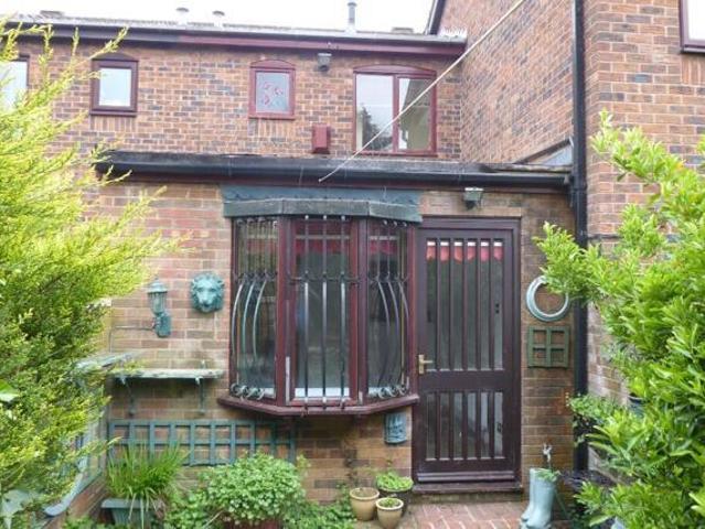 For Sale 2 Bedroom House Doncaster Doncaster DLS101892177