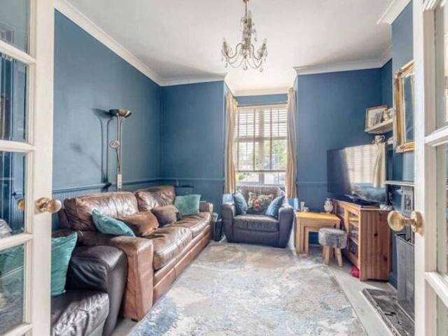 For Sale 2 Bedroom House Datchet Slough DLS99808503