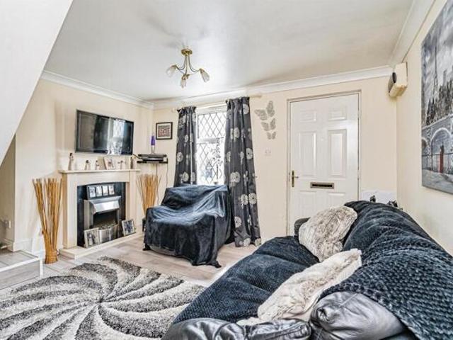 For Sale 2 Bedroom House Dudley West Midlands DLS99277740