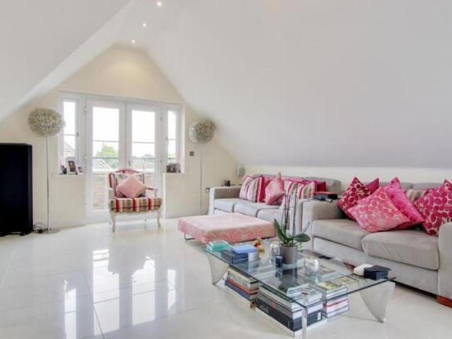 For Sale 2 Bedroom House Enfield Greater London DS99204223