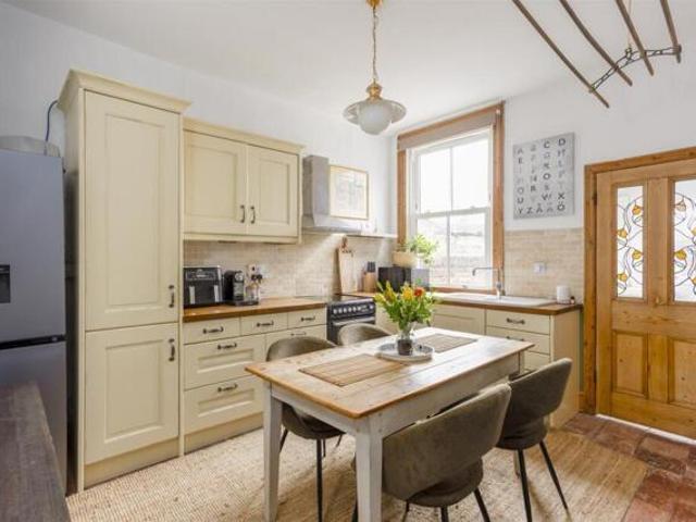 For Sale 2 Bedroom House Easingwold North Yorkshire DS98929968