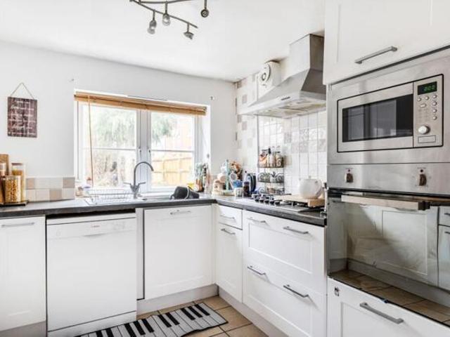 For Sale 2 Bedroom House Epsom Surrey DLS100541091