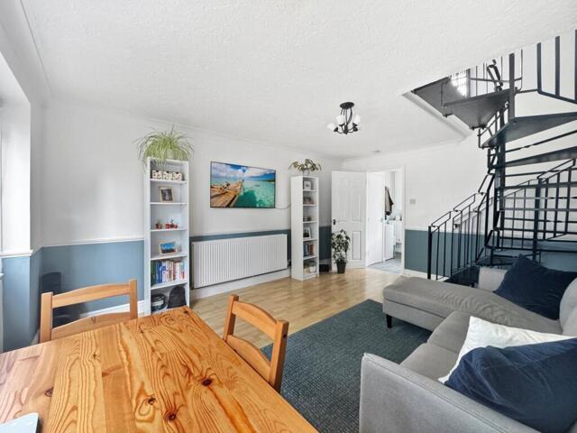 For Sale 2 Bedroom House Essex Essex DS100366260
