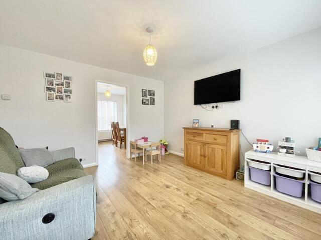 For Sale 2 Bedroom House Exeter Devon DS99277681