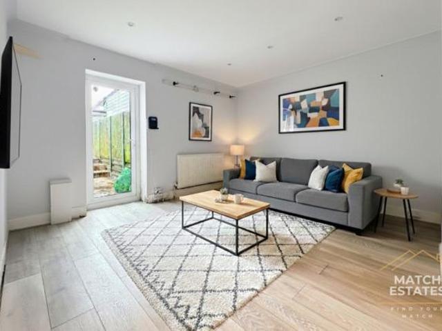 For Sale 2 Bedroom House Folkestone Kent DS101675446