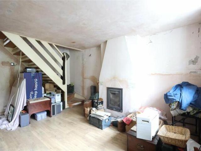 For Sale 2 Bedroom House Farnham Surrey DLS98718435