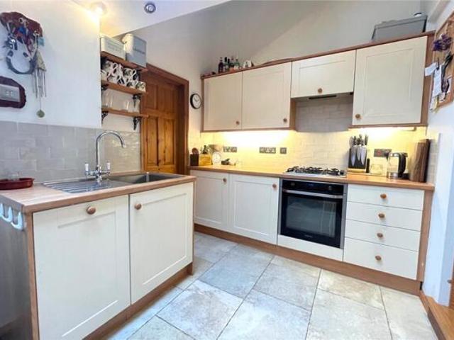 For Sale 2 Bedroom House Farnham Surrey DS100881513