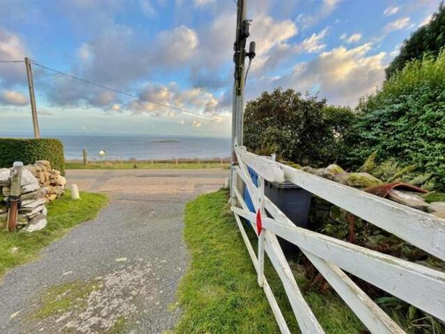 For Sale 2 Bedroom House Kildonan Kildonan DS99236974