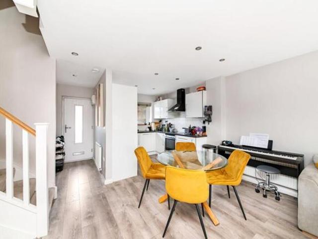 For Sale 2 Bedroom House Kirklees Kirklees DS99840017