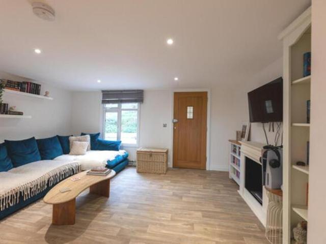 For Sale 2 Bedroom House Hockley Essex DS101701682