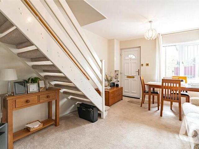 For Sale 2 Bedroom House Hornchurch Greater London DLS101678493