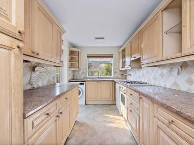 For Sale 2 Bedroom House Horsham West Sussex DLS101059750