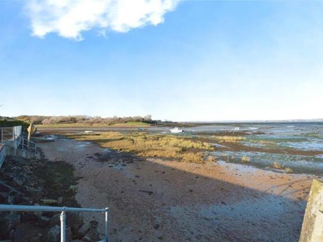 For Sale 2 Bedroom House Hayling Island Hampshire DLS100615302