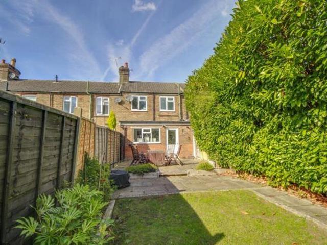 For Sale 2 Bedroom House Haywards Heath West Sussex DLS99952427
