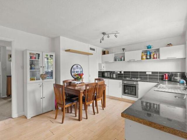 For Sale 2 Bedroom House Haddenham Buckinghamshire DLS101231823