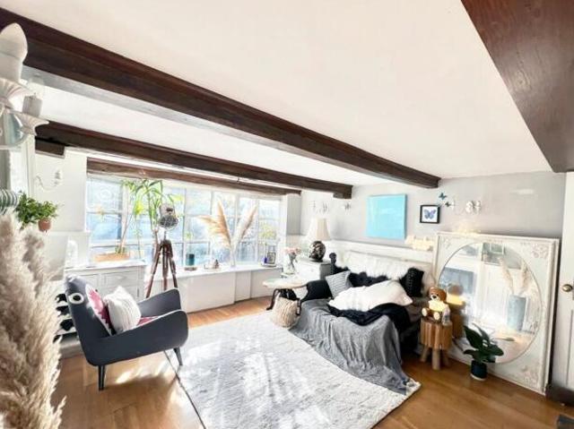 For Sale 2 Bedroom House Hampshire Hampshire DLS97489995