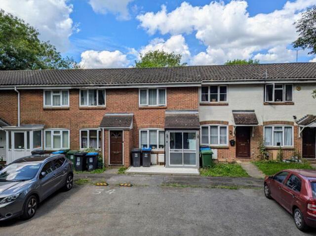 For Sale 2 Bedroom House Hemel Hempstead Hertfordshire DLS98835019