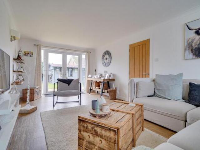 For Sale 2 Bedroom House Huntingdon Cambridgeshire DLS98718270