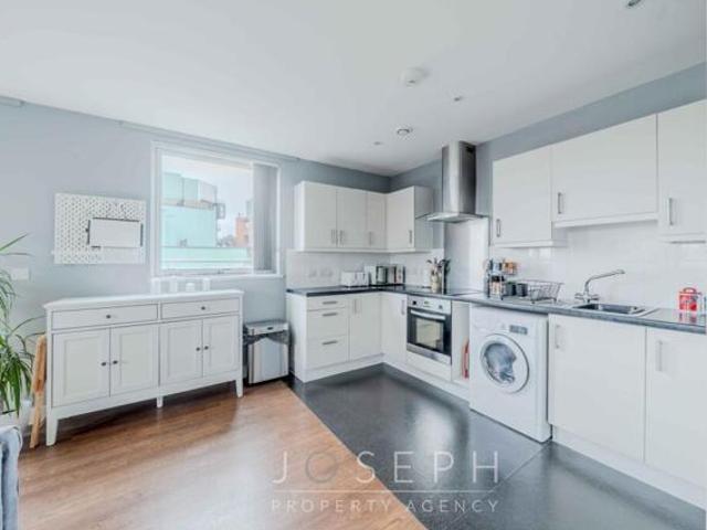 For Sale 2 Bedroom House Ipswich Suffolk DLS101100067