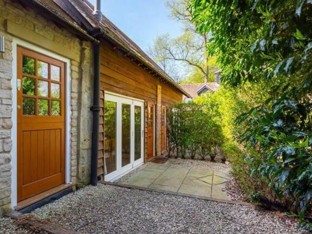 For Sale 2 Bedroom House Oxford Oxfordshire DS101351890