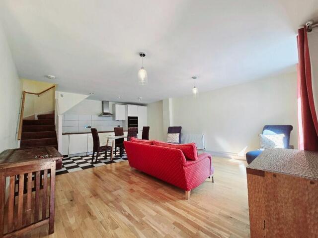 For Sale 2 Bedroom House London Greater London DS100398417
