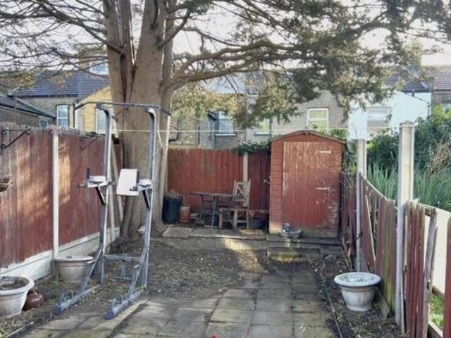 For Sale 2 Bedroom House London Greater London DS101168641