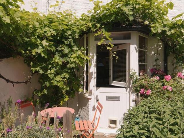 For Sale 2 Bedroom House Londres Greater London DS98930121
