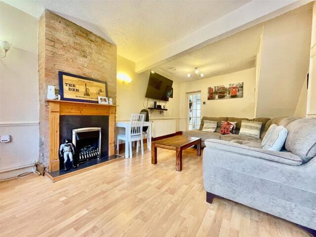 For Sale 2 Bedroom House Londres Greater London DS99986631