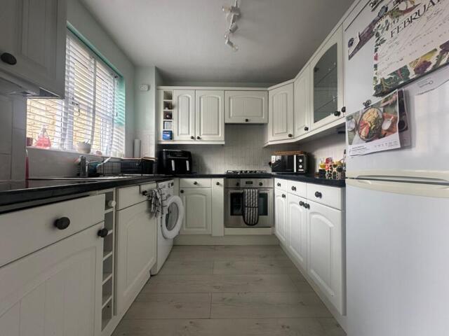 For Sale 2 Bedroom House Lechlade Gloucestershire DLS101278341