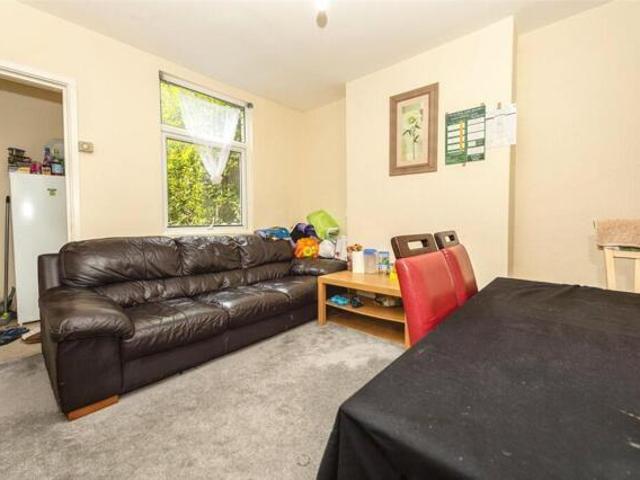 For Sale 2 Bedroom House Luton Luton DLS100191744