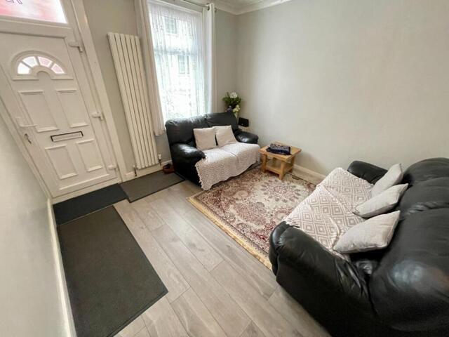 For Sale 2 Bedroom House Luton Luton DLS101316270