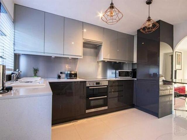 For Sale 2 Bedroom House Lymington Hampshire DLS100540936