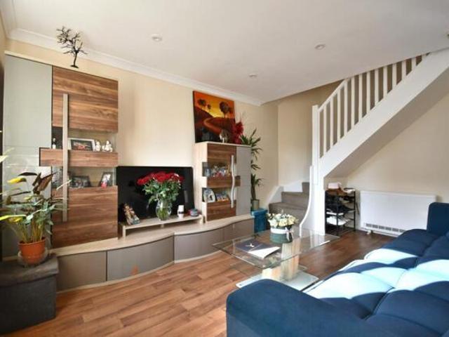 For Sale 2 Bedroom House Norfolk Norfolk DLS101199710