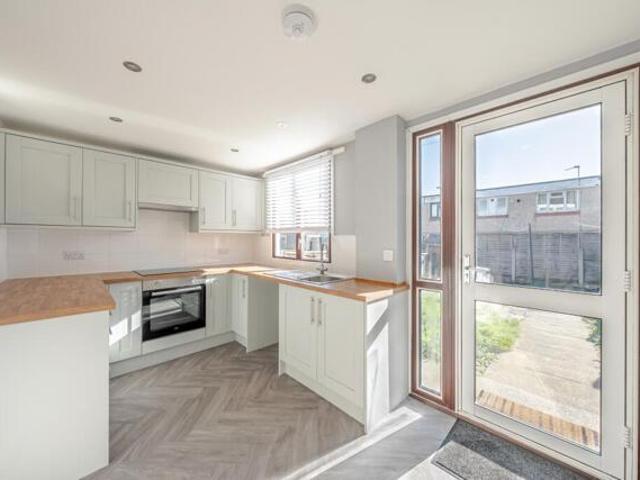 For Sale 2 Bedroom House North Yorkshire Leeds DS100786505