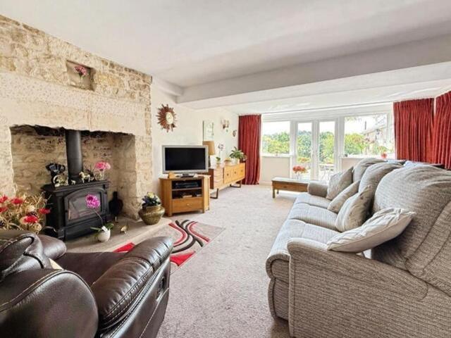 For Sale 2 Bedroom House Nailsworth Gloucestershire DS100398343